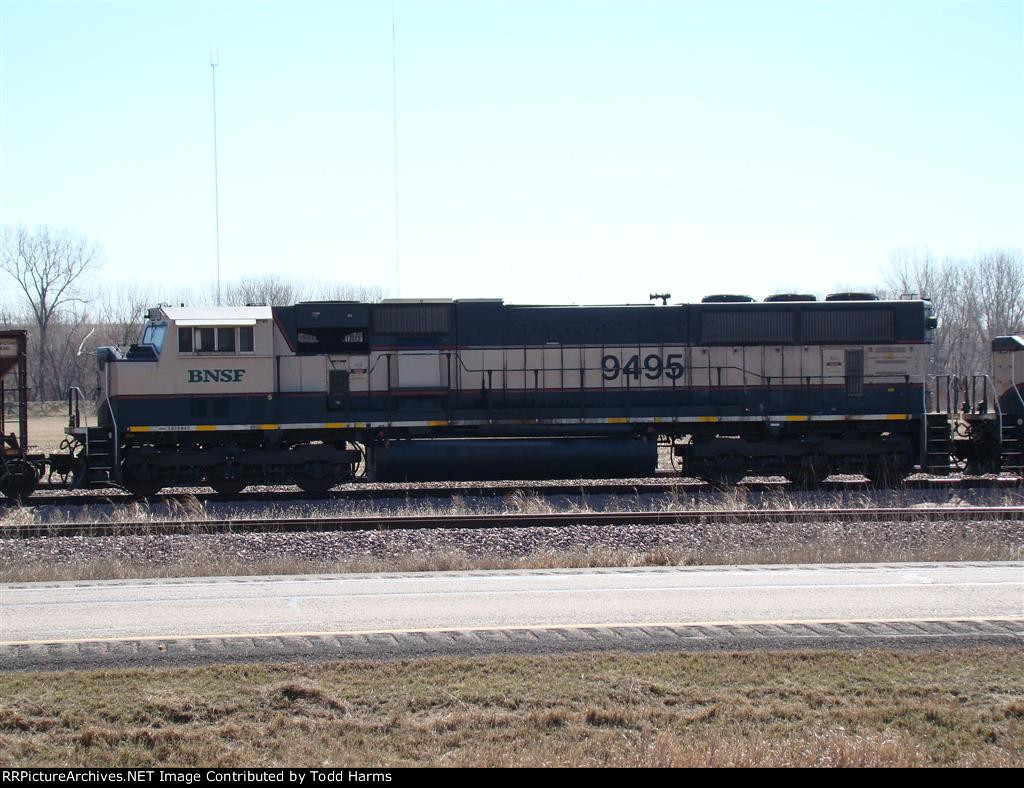 BNSF 9495
